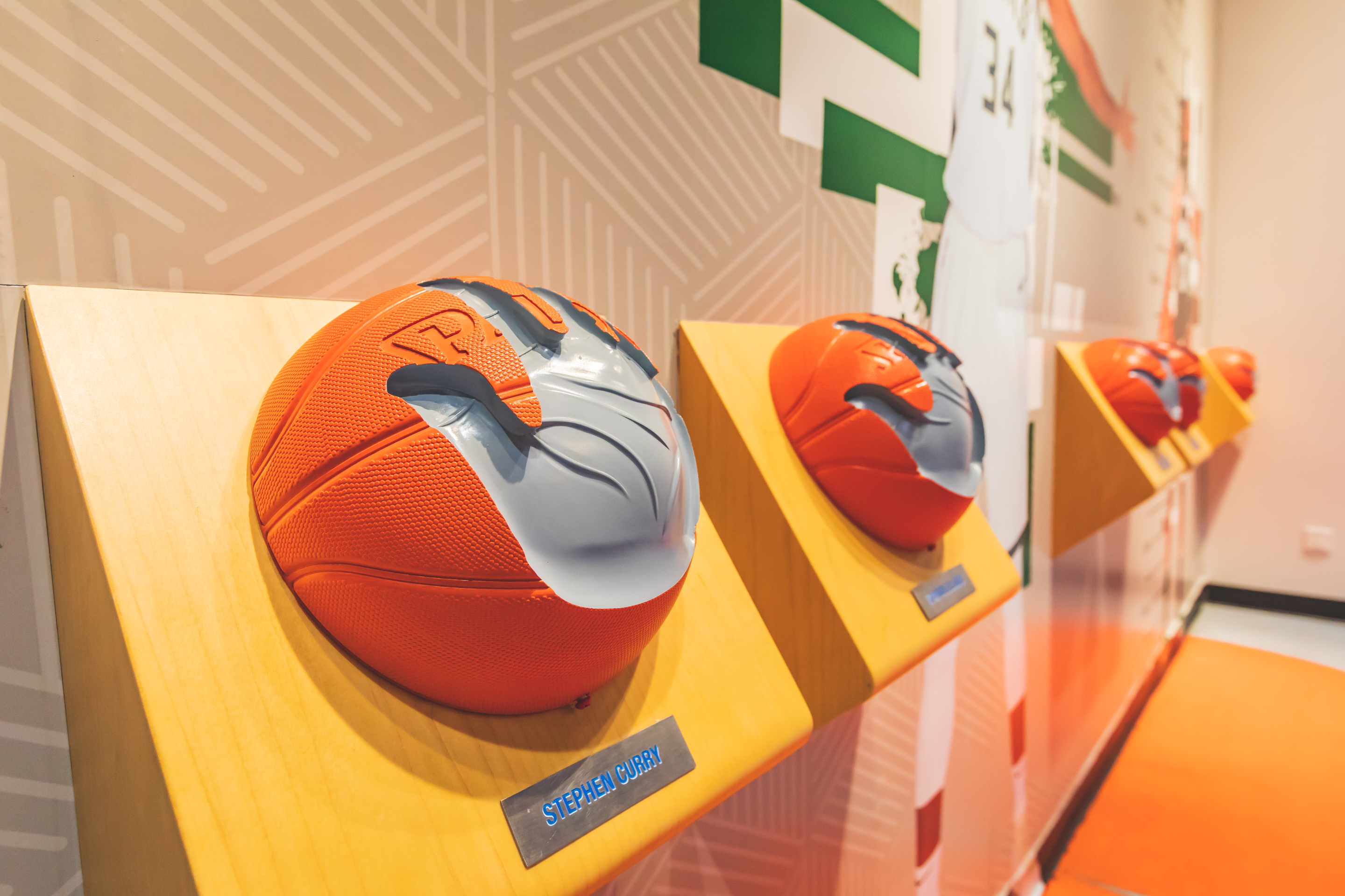 双11超低价开抢！1000㎡の【NBA Playzone成长中心】亲子票拼团仅57元，全场畅玩，攀爬跑跳投篮蹦床你想玩的这里都有~ - 邻友圈