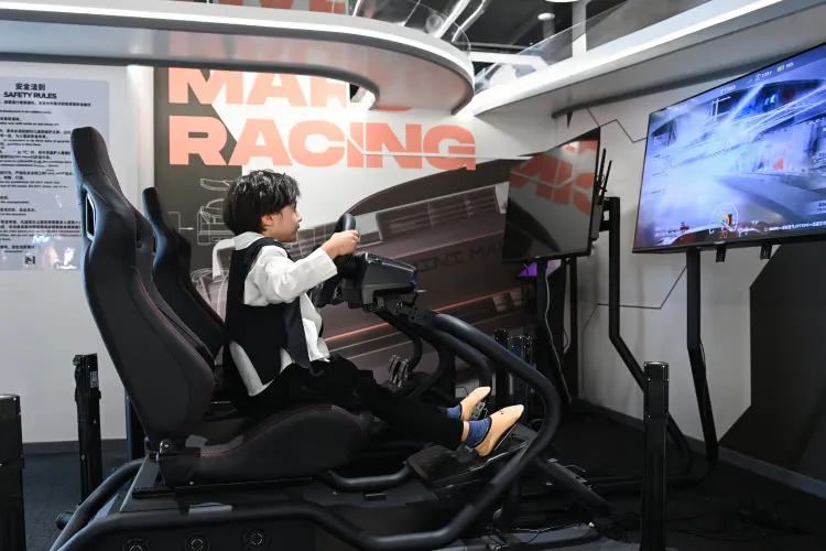 【MINI MARS】北京首店，开业大促¥99单人票！12000㎡大型室内亲子玩乐城，春节/寒假/五一通用！提前预约 - 邻友圈